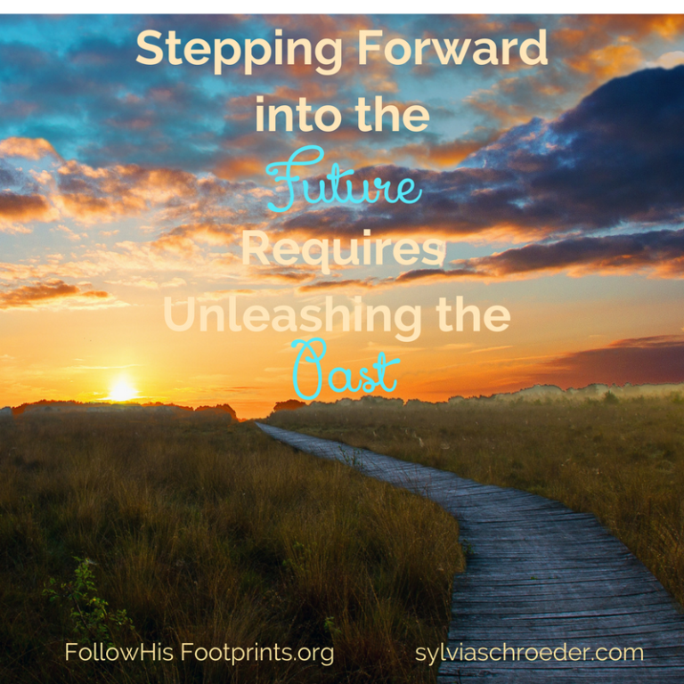 Stepping Forward with God - Jill M. Hoven